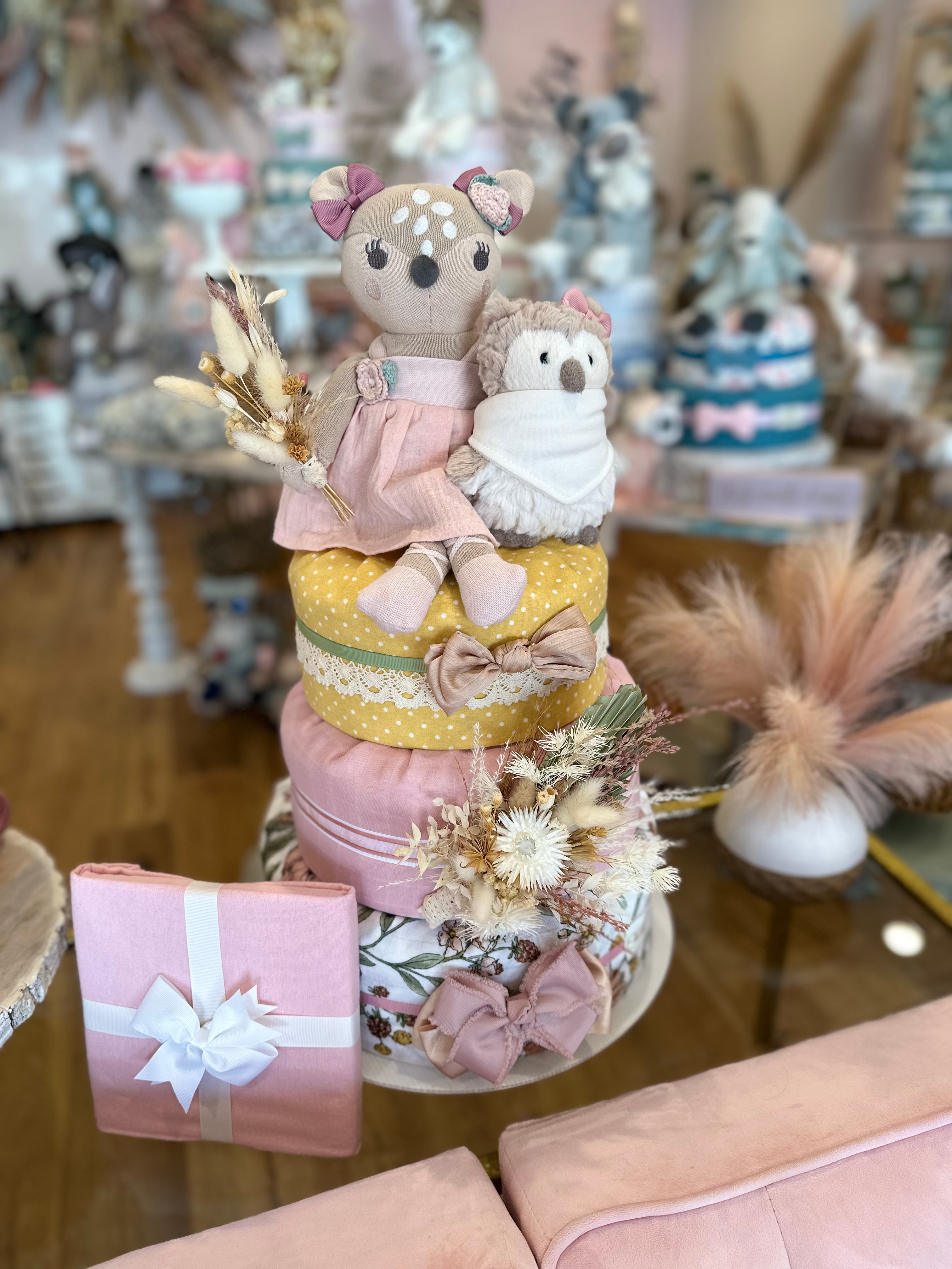 Pink Fawn Floral – CheekyKakes